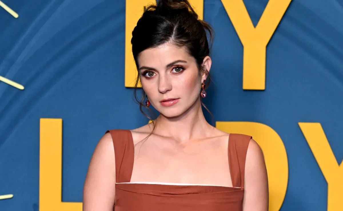 Lernen Sie BookToks neue Lieblingsschauspielerin kennen: Emily Bader